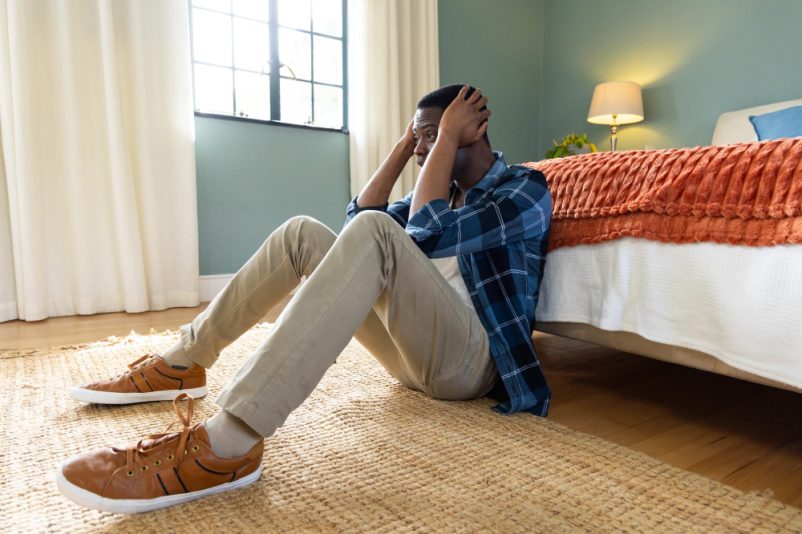 My Girlfriend Found Another Woman in My Room and Broke All The Floor ...